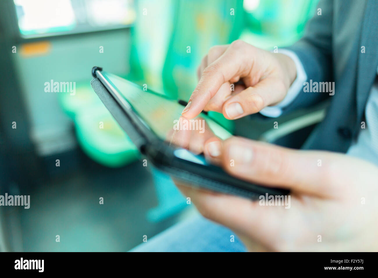 Man using tablet hi-res stock photography and images - Alamy