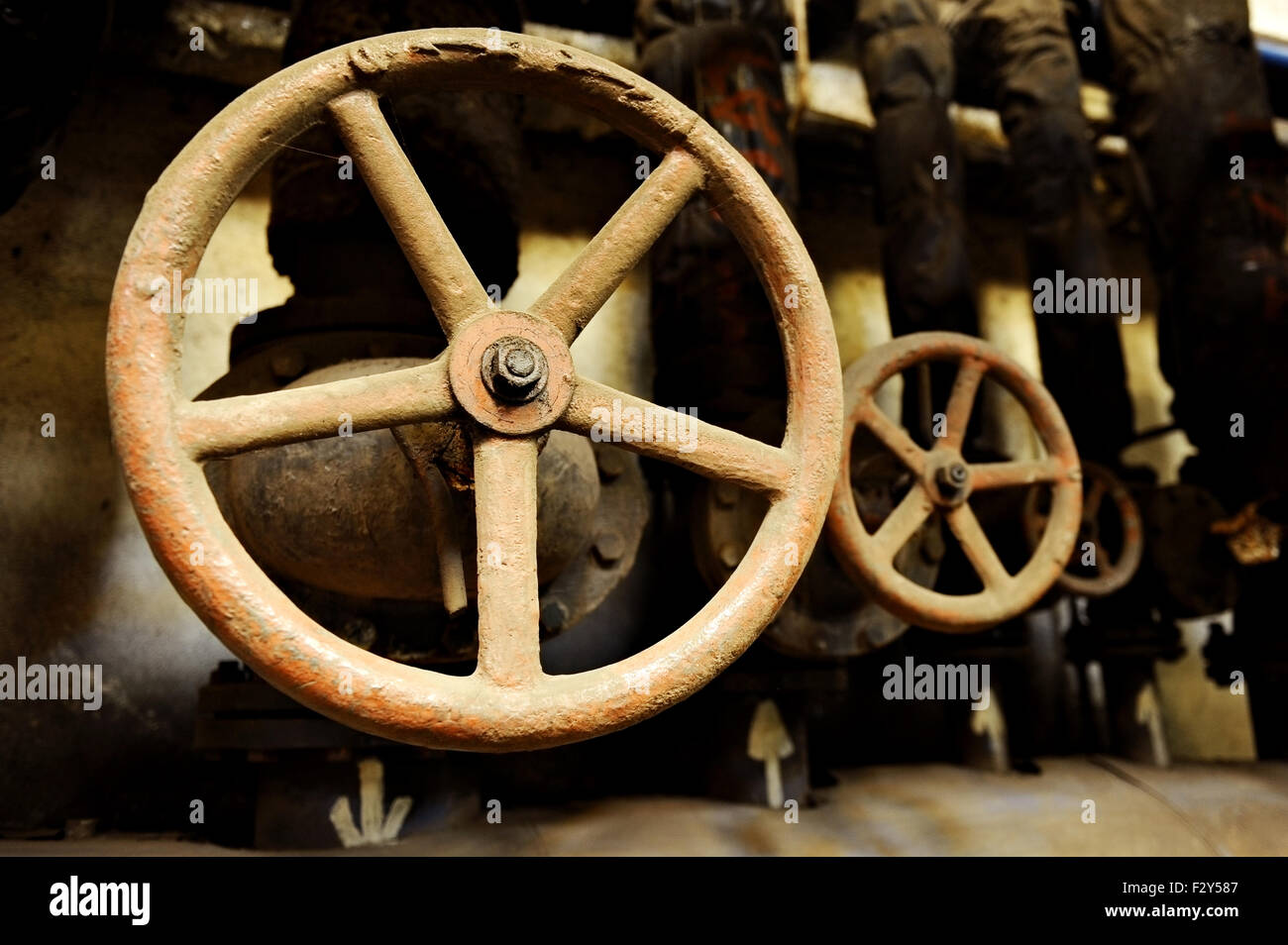 Bar heater old hi-res stock photography and images - Alamy