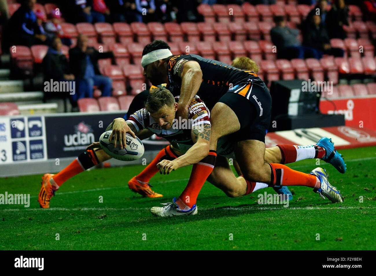 Super eights hi-res stock photography and images - Alamy