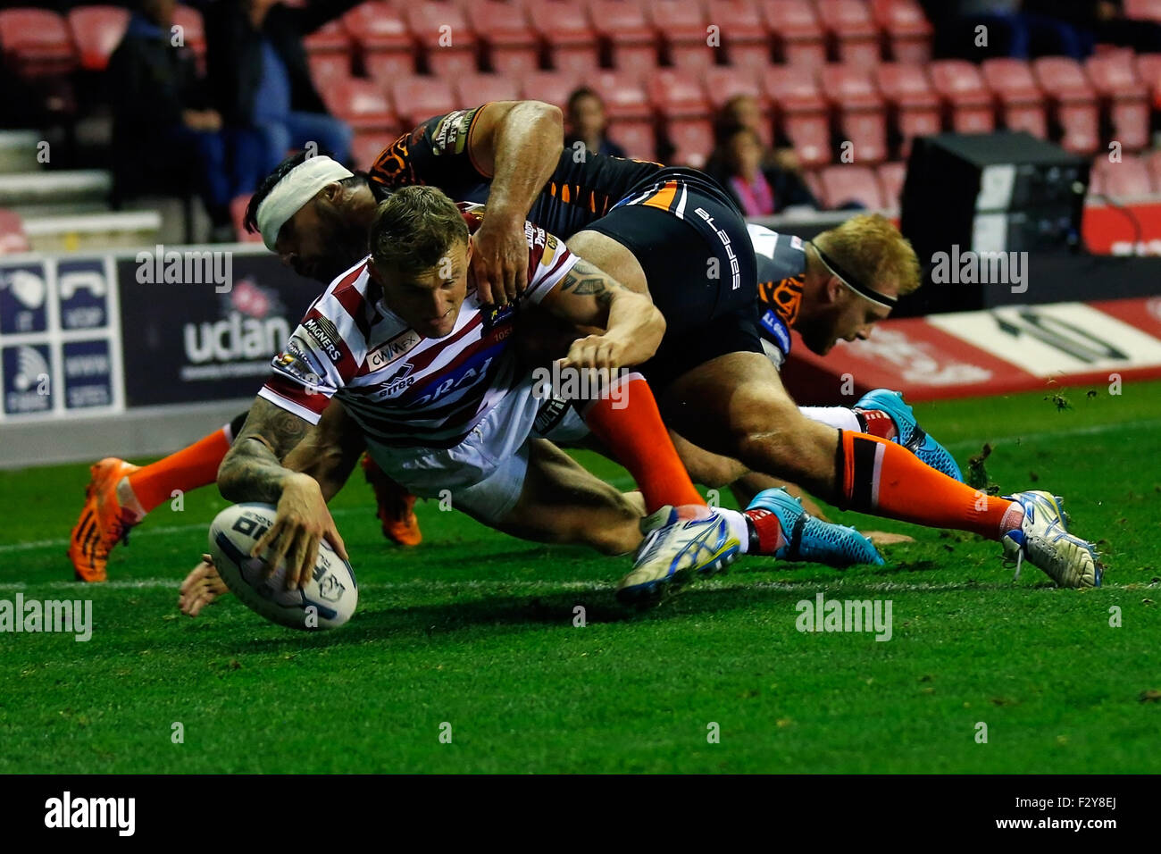 Super eights hi-res stock photography and images - Alamy