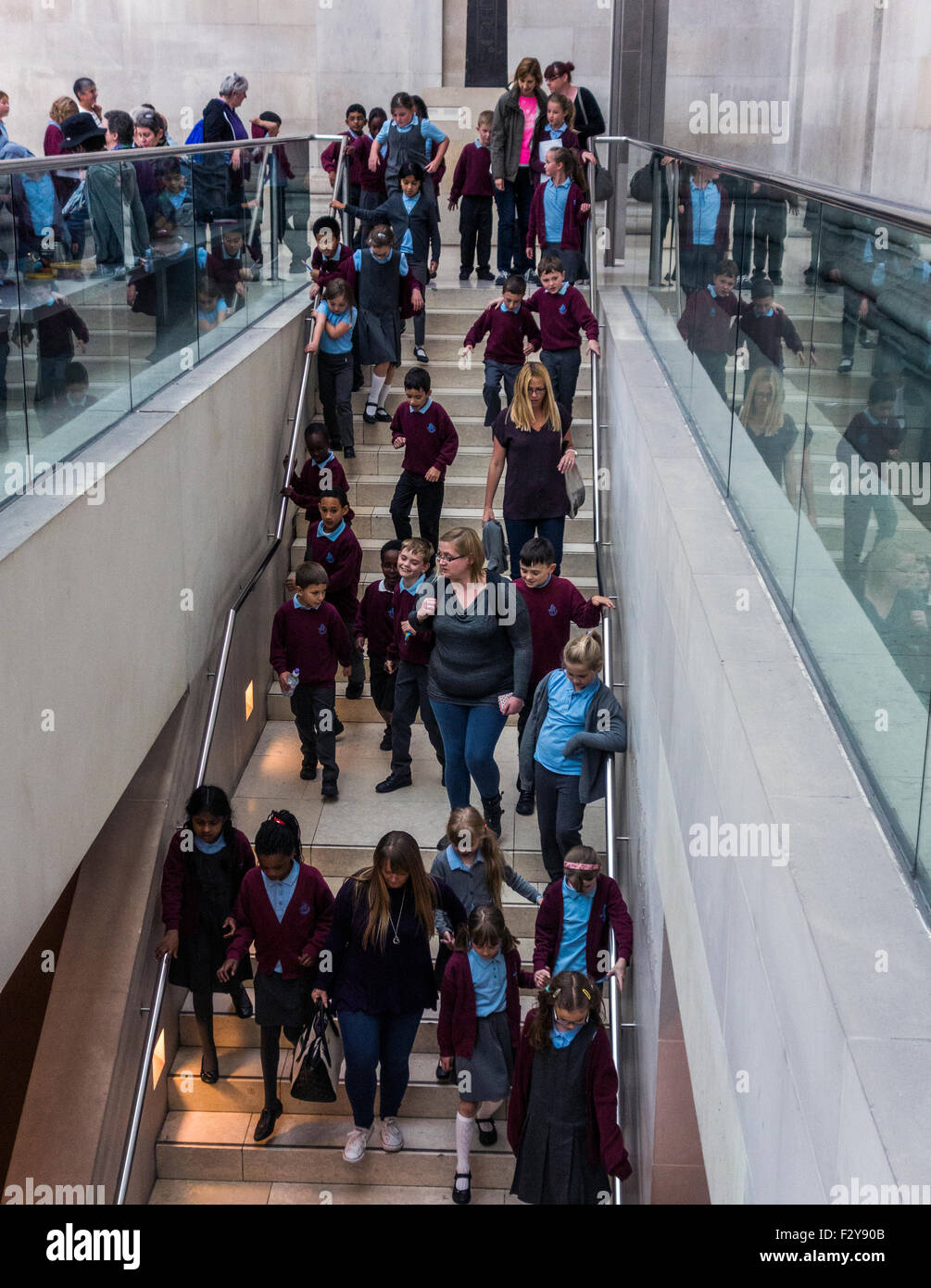 Class field trip school uniforms hi-res stock photography and images ...