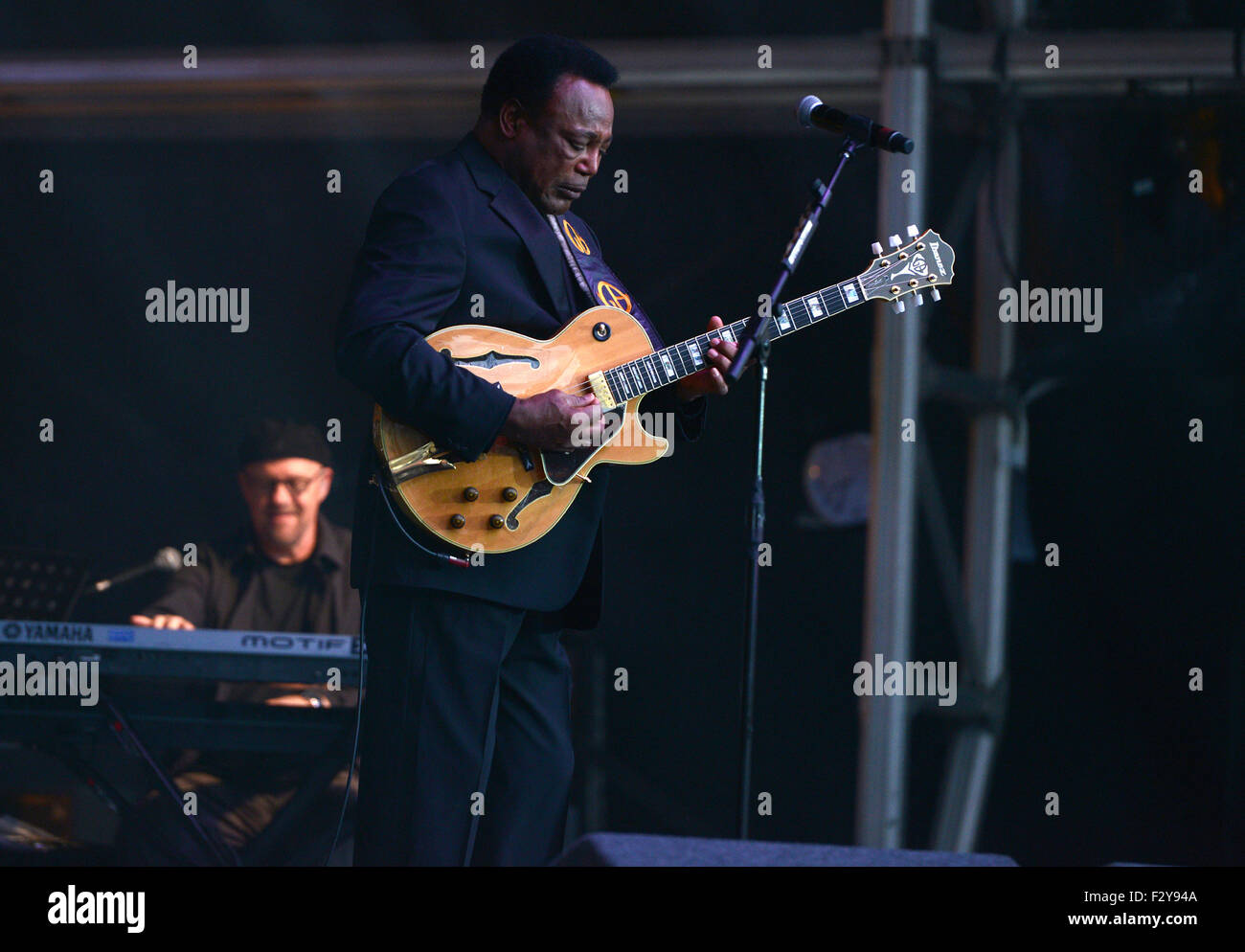 George Benson performs live at Greenwich Music Time at the Old Royal ...