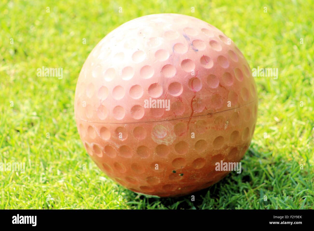 red golf ball Stock Photo - Alamy