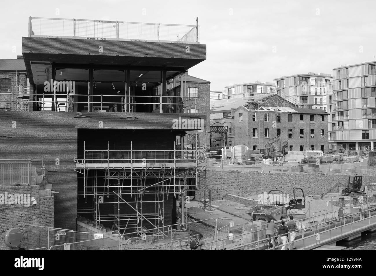 Pancras Square & Cubitt Square, St Pancras, London Stock Photo - Alamy
