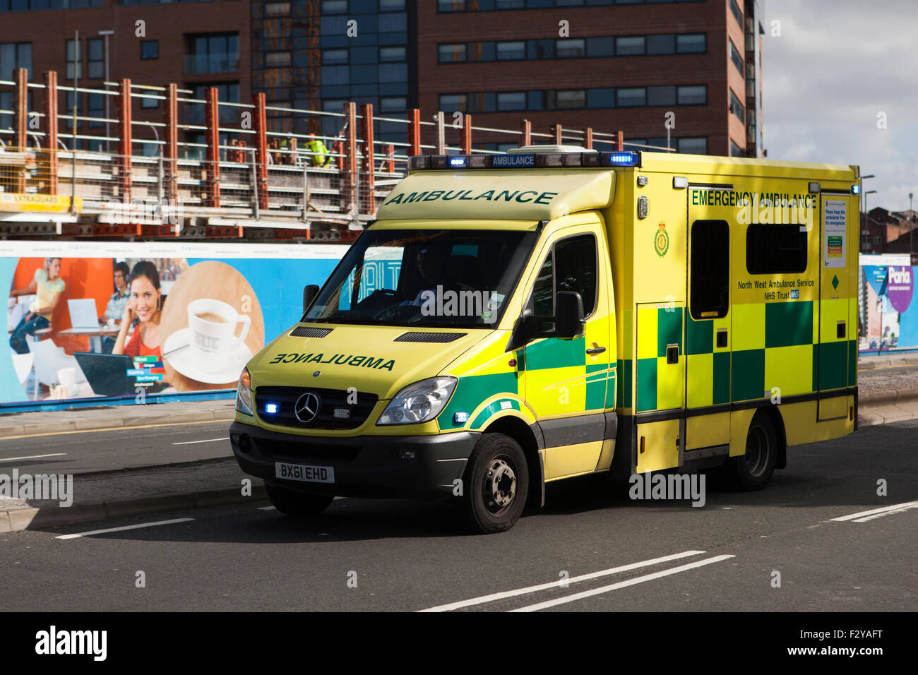 a ambulance medic paramedic emergency urgent healthcare first aid cpr ...