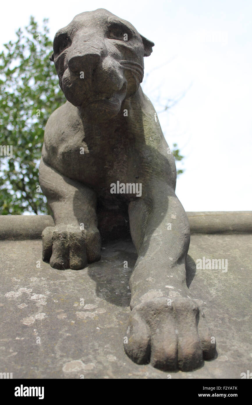 Leopard on the Animal Wall, Cardiff Castle, Cardiff, South Wales, UK ...