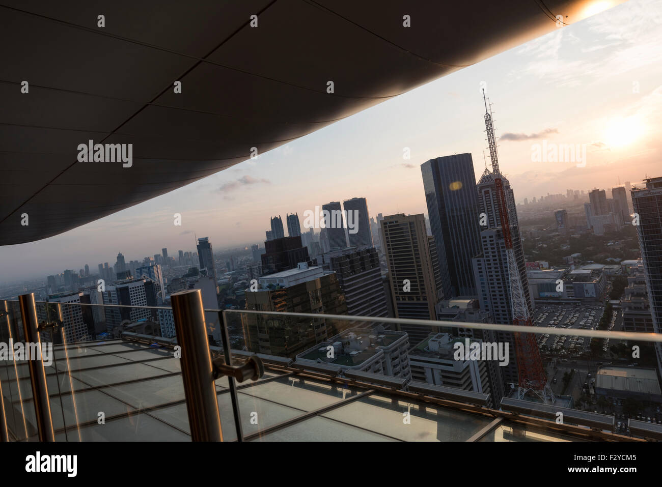 Manila sky bar hi-res stock photography and images - Alamy