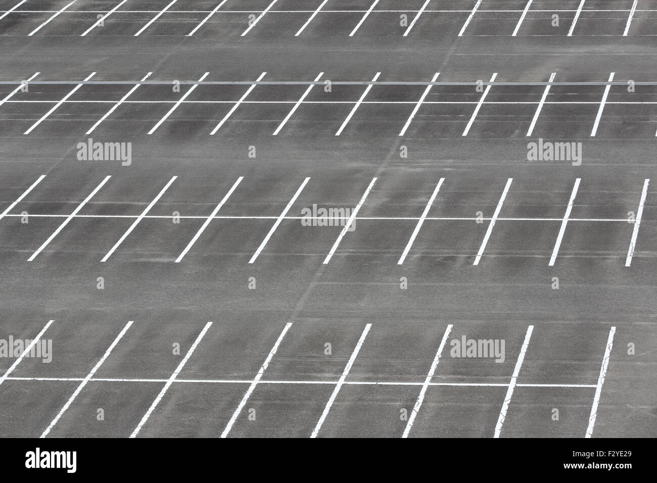 Empty car parking lot with white mark Stock Photo - Alamy