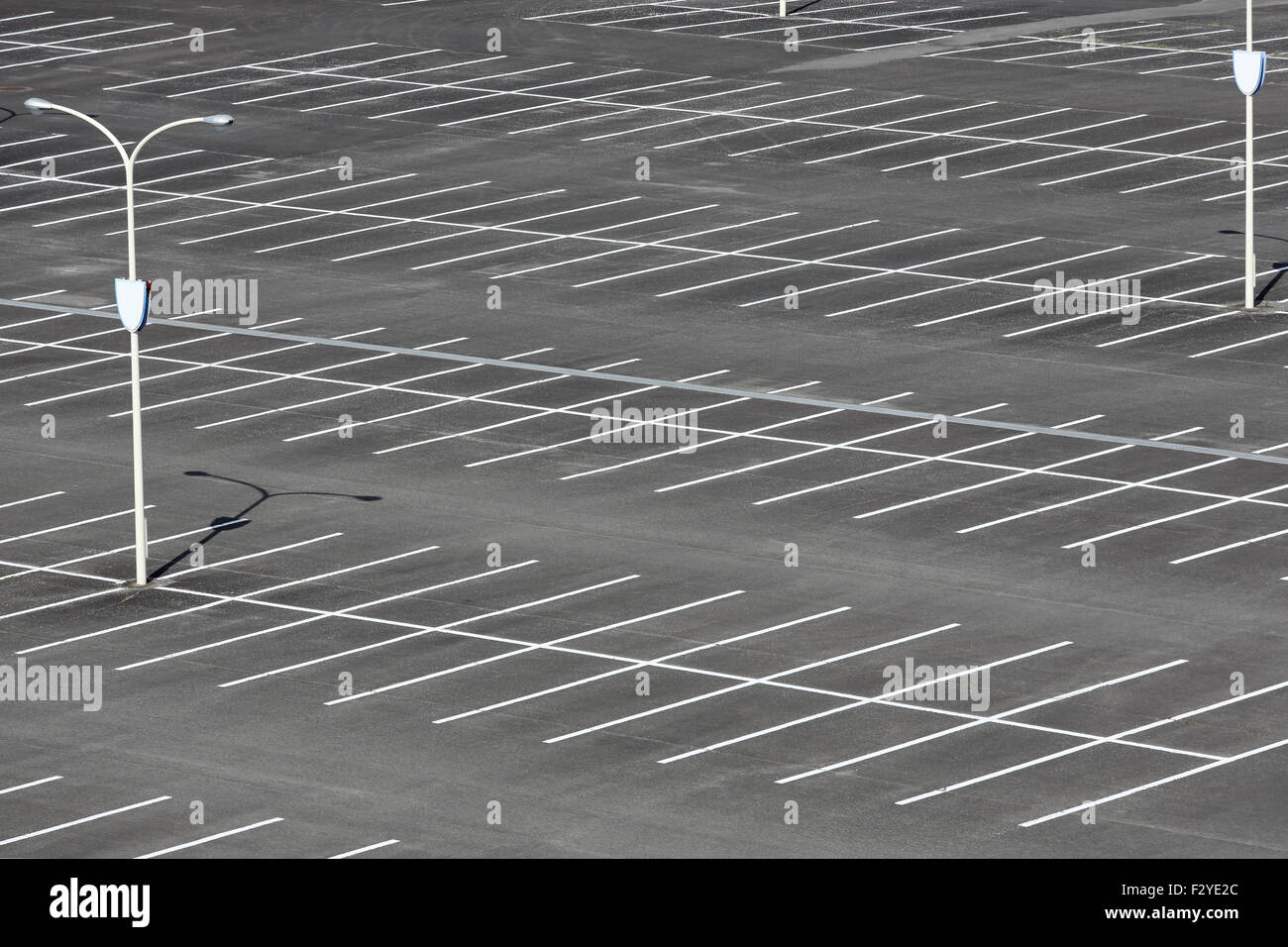 Empty car parking lot with white mark Stock Photo - Alamy
