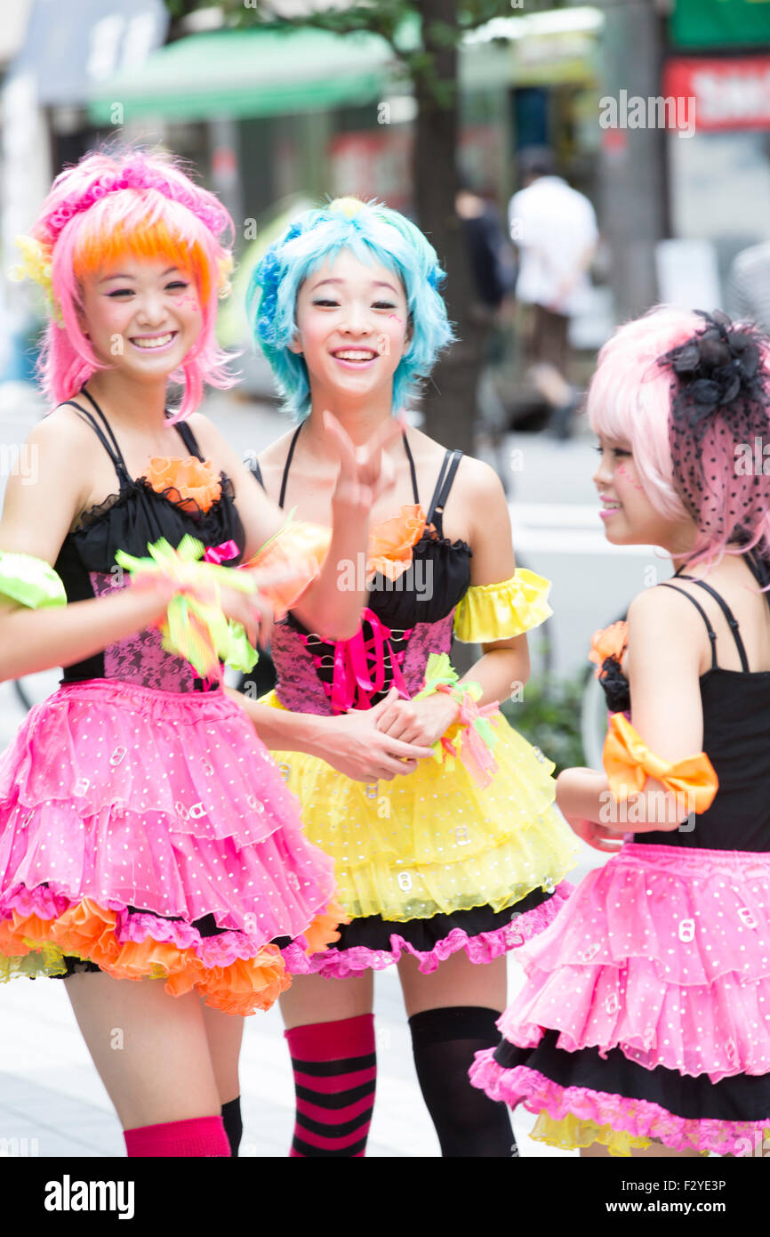 Japanese cities, people and landscape Stock Photo - Alamy