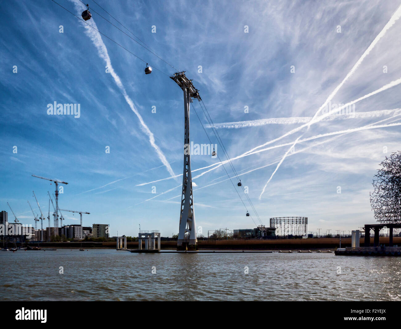 Antony gormley and quantum cloud hi-res stock photography and images ...