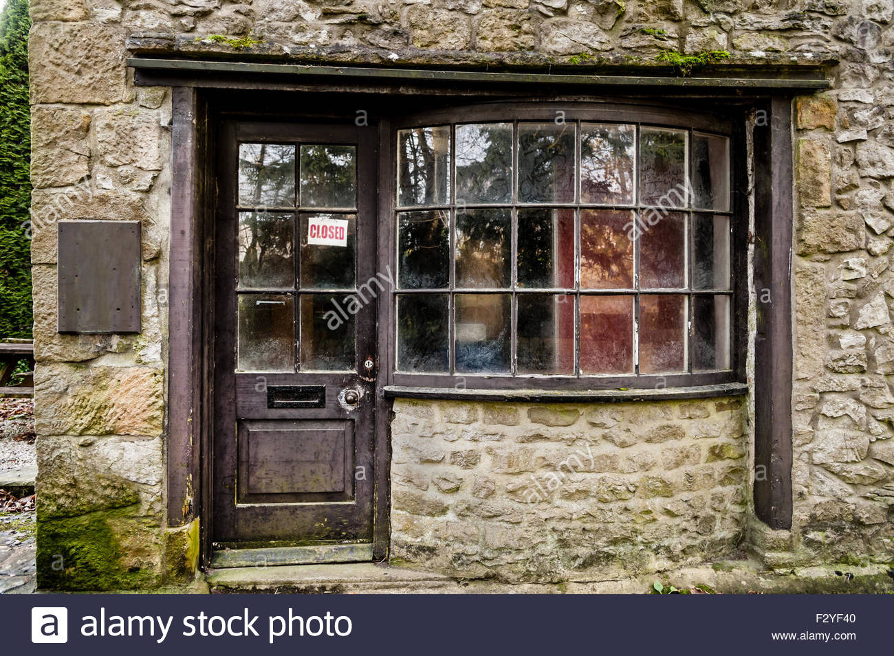 Shut Up Shop Stock Photos & Shut Up Shop Stock Images - Alamy