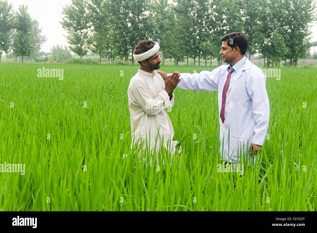 Rural india doctor hi-res stock photography and images - Alamy