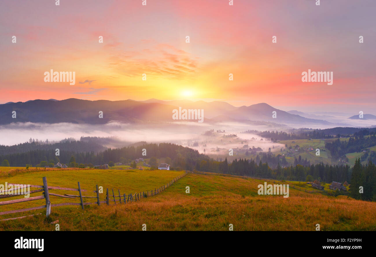 The rising sun high peak hi-res stock photography and images - Alamy