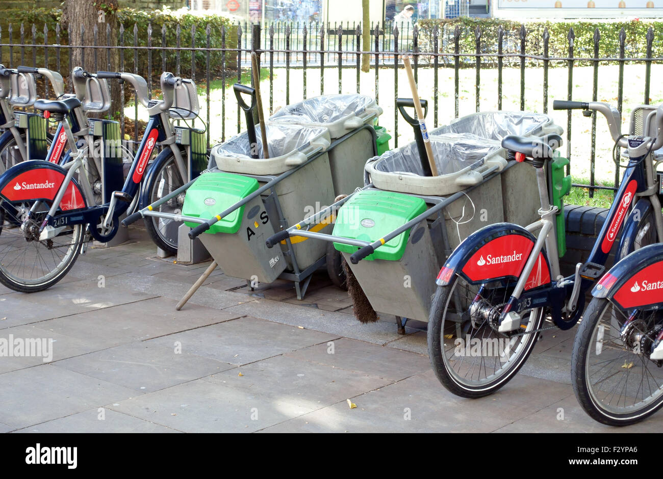 Cleaning carts hi-res stock photography and images - Alamy