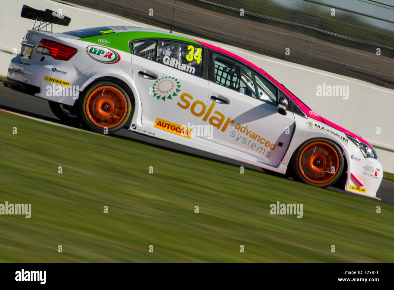 Silverstone, UK, 26th Sep, 2015. Tony Gilham and RCIB Insurance Racing ...