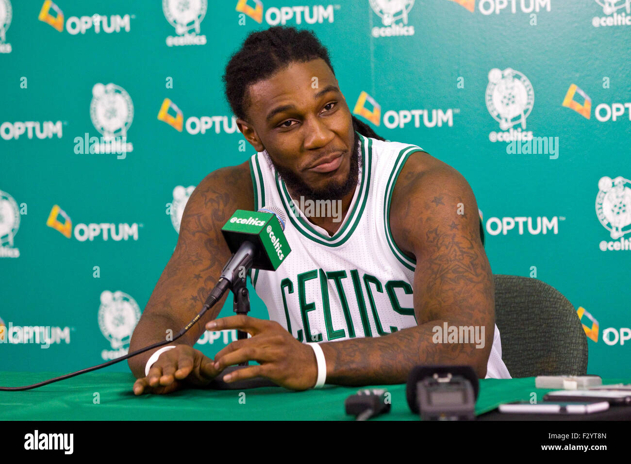 September 25, 2015; Waltham, MA, USA; Boston Celtics forward Jae ...