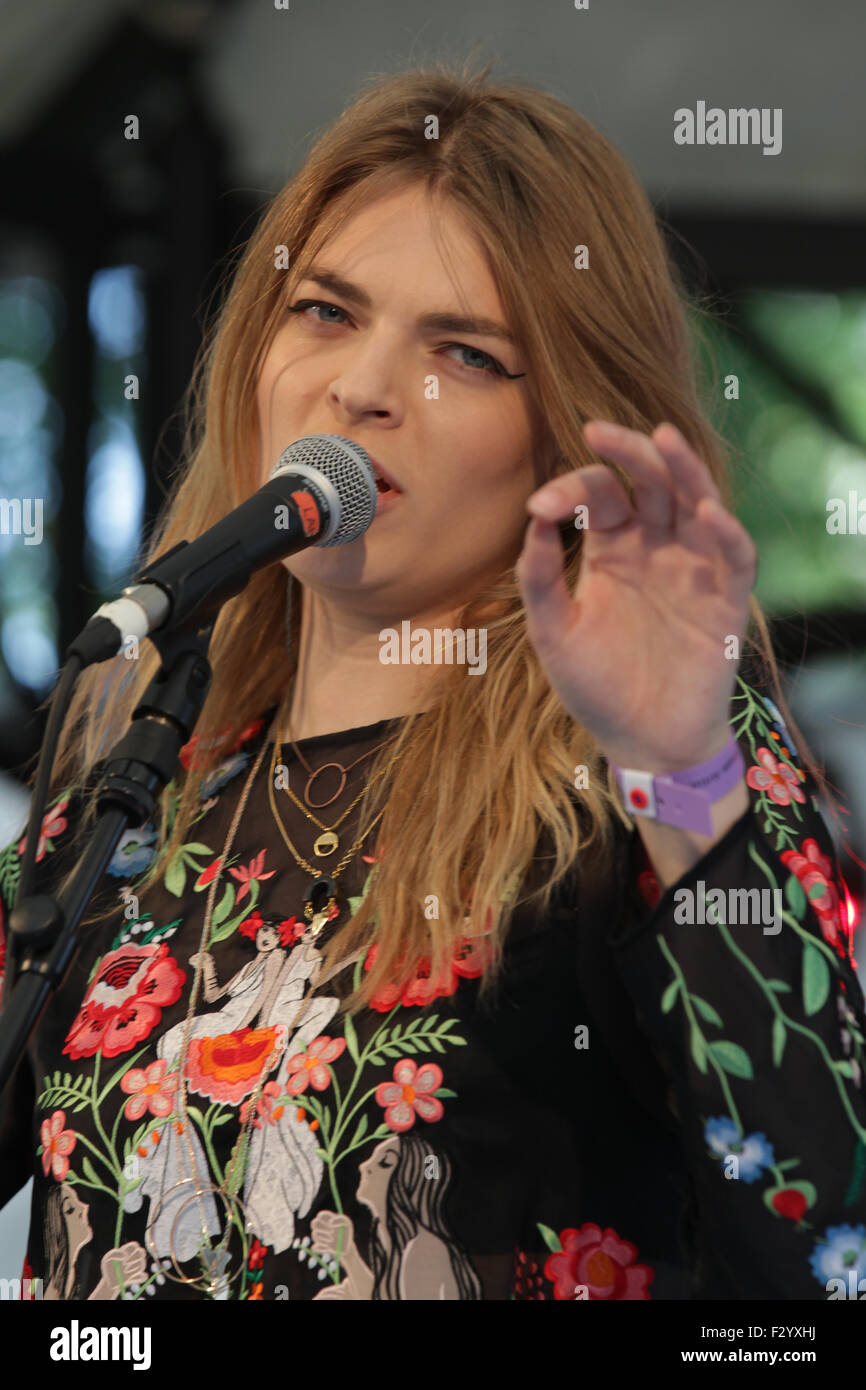 Laura Doggett High Resolution Stock Photography and Images - Alamy