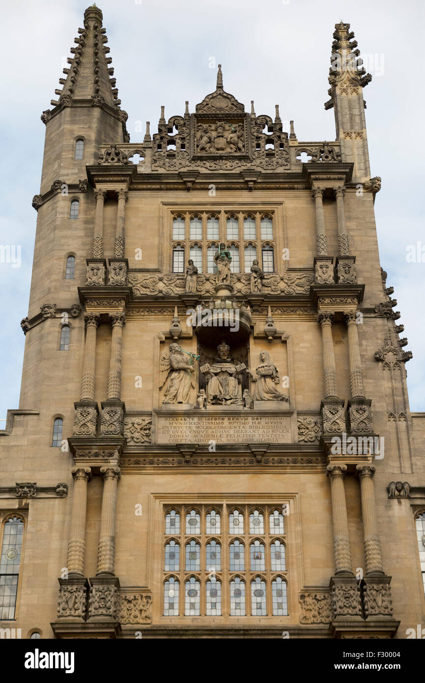 Top / detail of 'The tower of the Five Orders' at the Bodleian Library ...