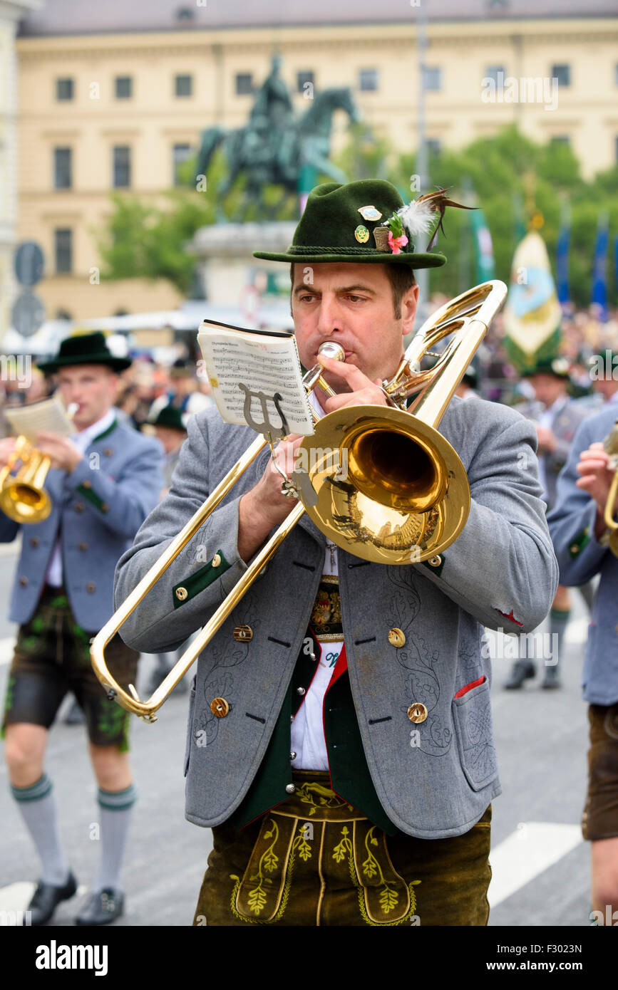 Oktoberfest munich band hi-res stock photography and images - Alamy