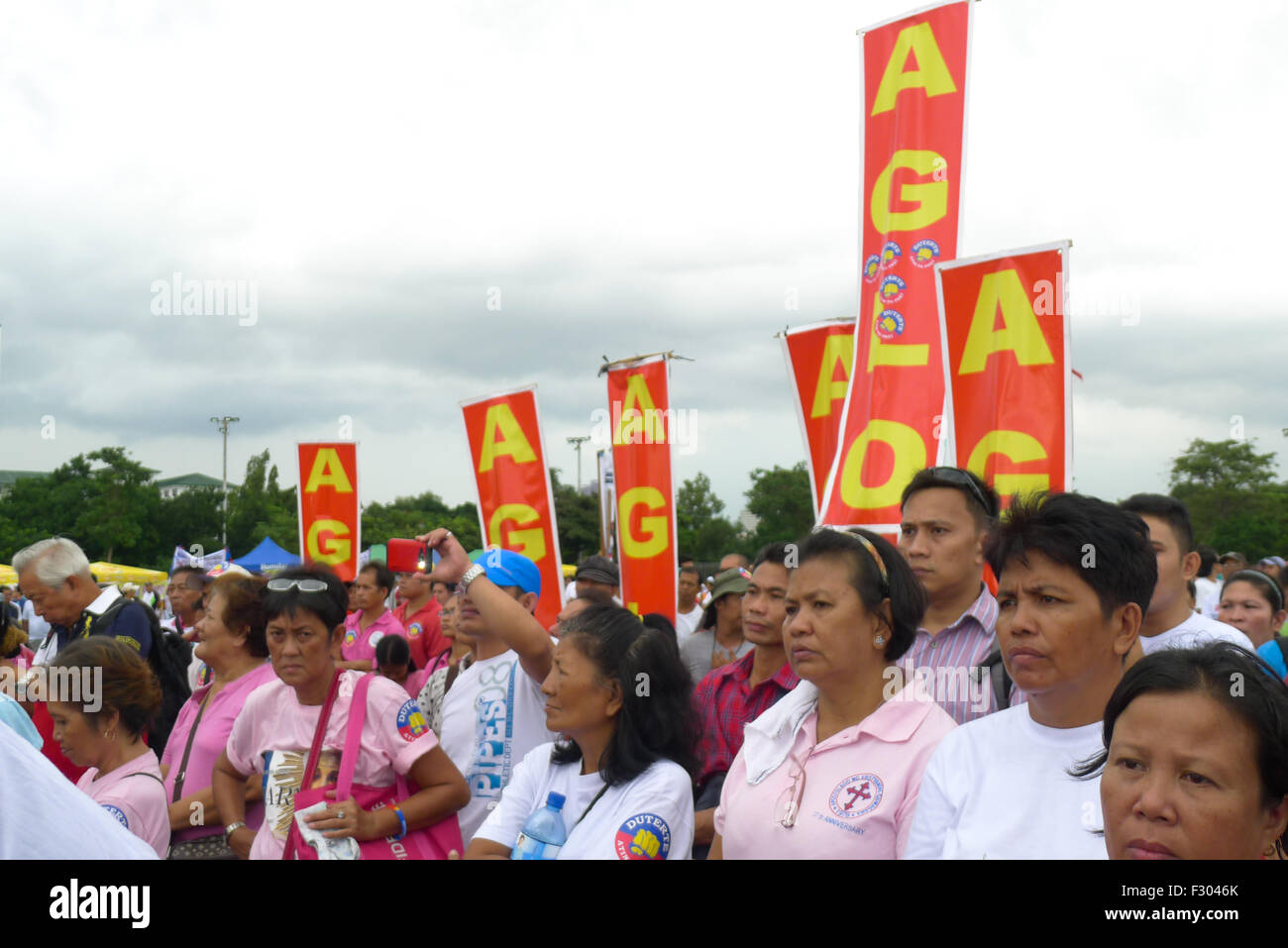 Manila, Philippines. 26th Sep, 2015. Supporters from different ...
