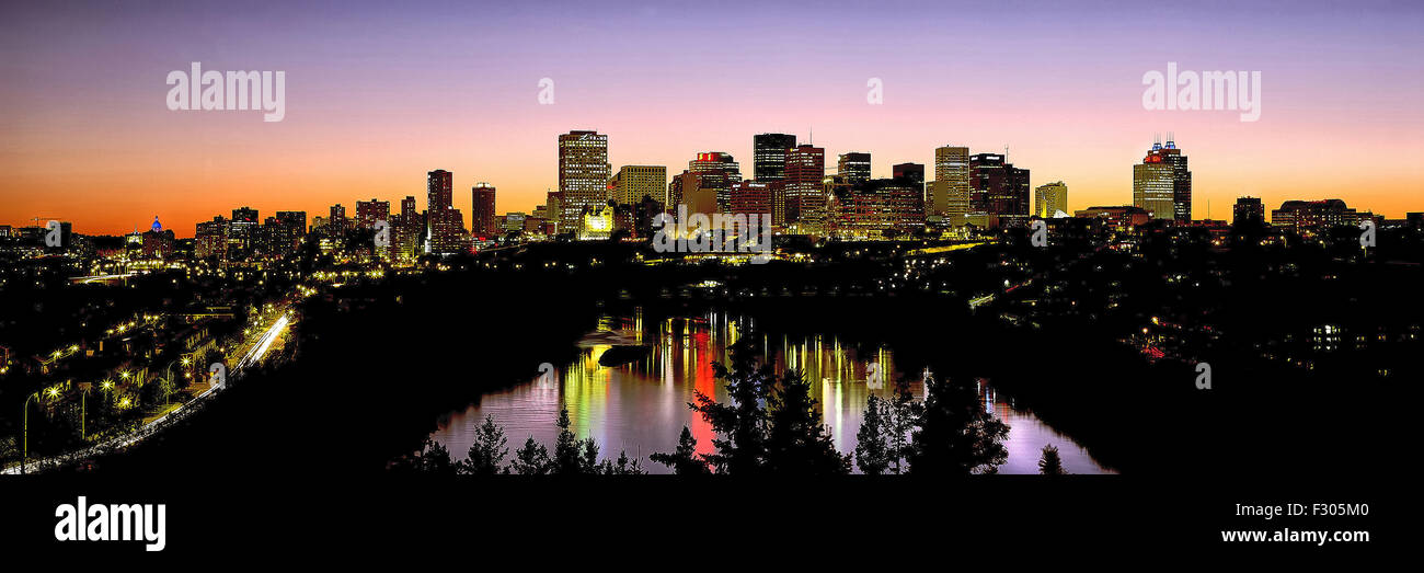 Film the color purple hi-res stock photography and images - Alamy