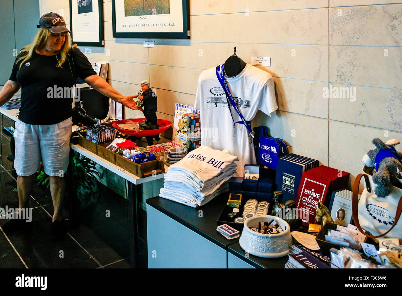 Bill clinton library hi-res stock photography and images - Alamy