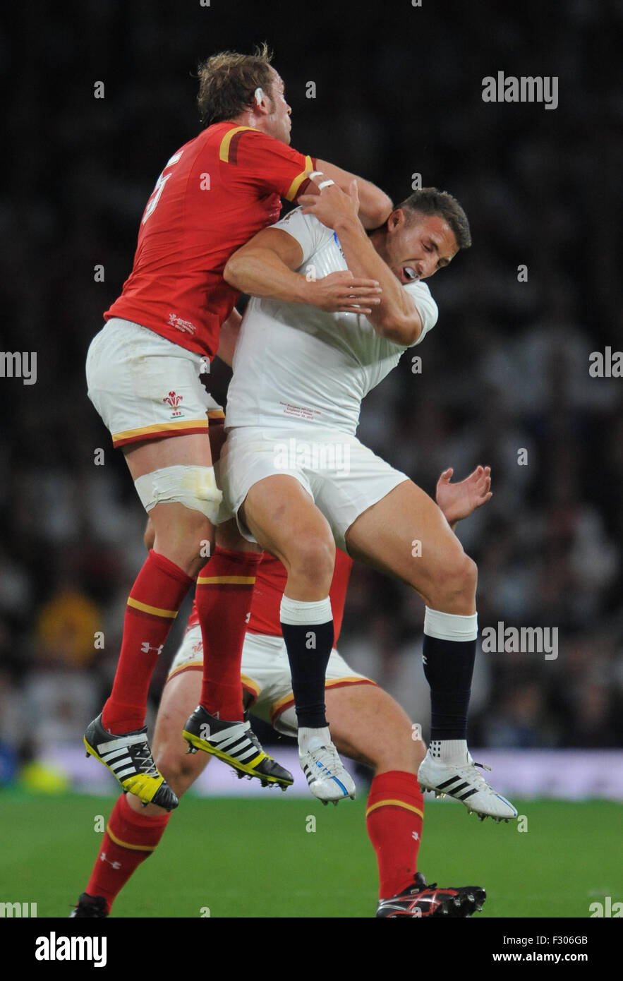 Liam Williams & Sam Burgess England V Wales England V Wales, Rugby ...