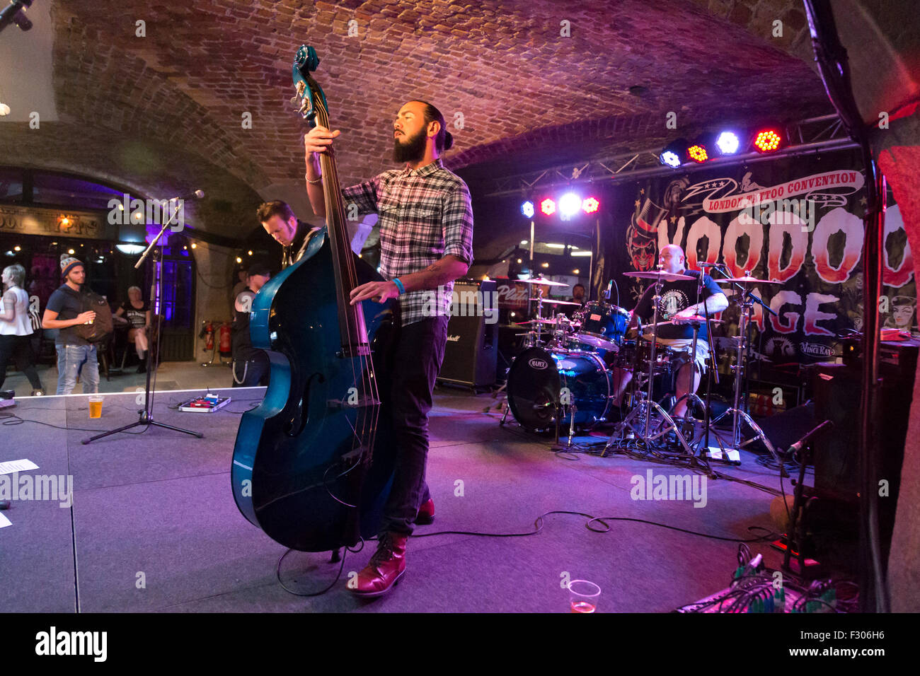 Vince ray and the boneshakers hi-res stock photography and images - Alamy