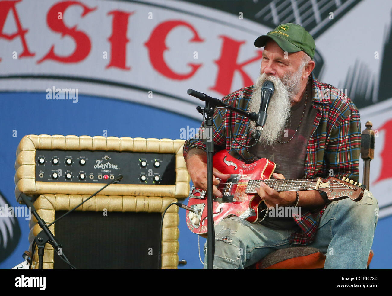 Ramblin Man Fair - day 2 - Classic Rock stage - Seasick Steve Featuring ...