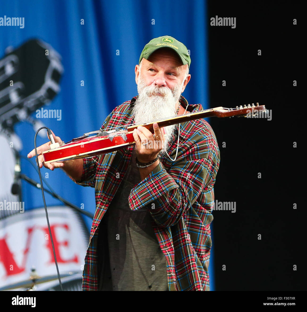 Ramblin Man Fair - day 2 - Classic Rock stage - Seasick Steve Featuring ...