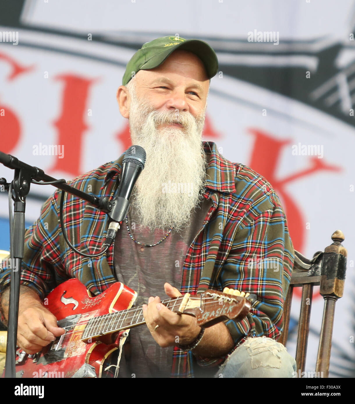 Ramblin' Man Fair - Day 2 - Classic Rock stage - Seasick Steve ...