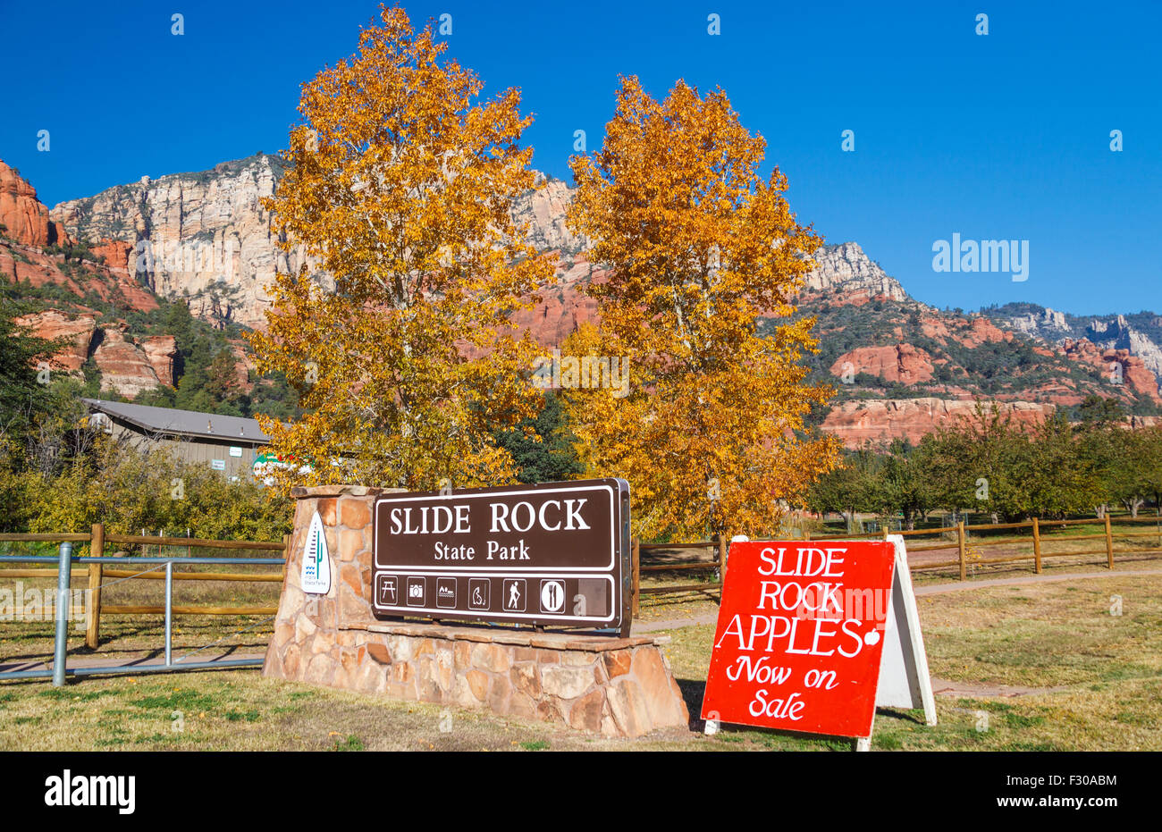 Entrance to Slide Rock State Park in autumn Stock Photo - Alamy