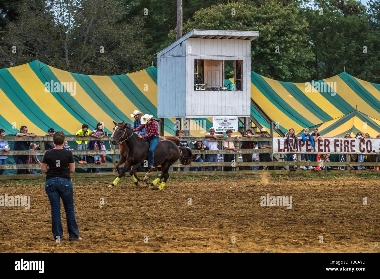 Lancaster, Pennsylvania, US. 25th Sep, 2015. Fall , seasonal ...