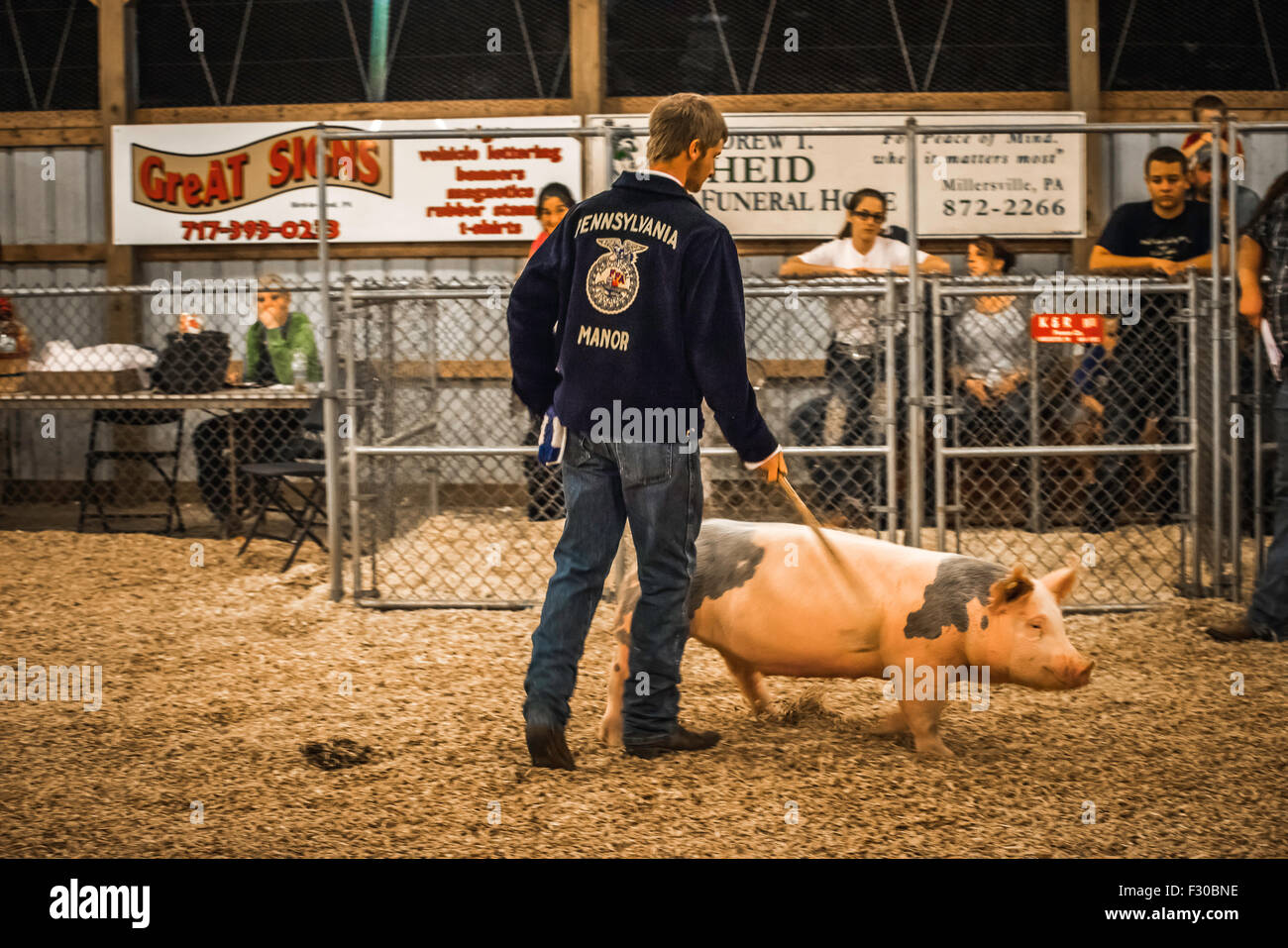 Lancaster, Pennsylvania, US. 25th Sep, 2015. Fall , seasonal ...