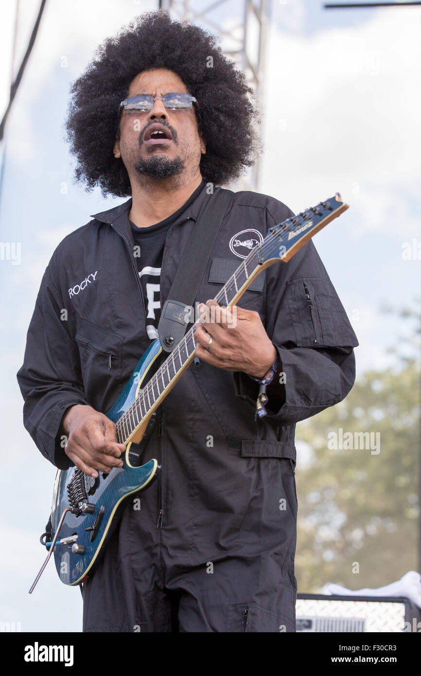 Chicago, Illinois, USA. 11th Sep, 2015. Guitarist ROCKY GEORGE of ...