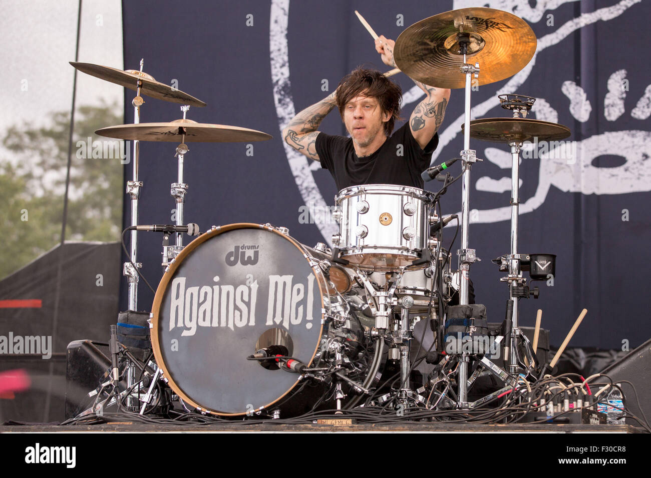 Atom willard drums hi-res stock photography and images - Alamy