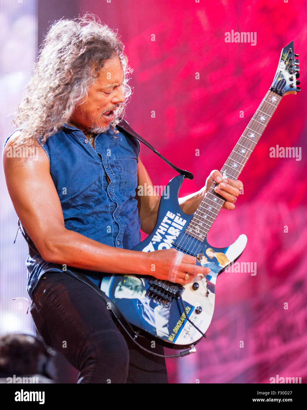 Chicago, Illinois, USA. 1st Aug, 2015. Guitarist KIRK HAMMETT of ...