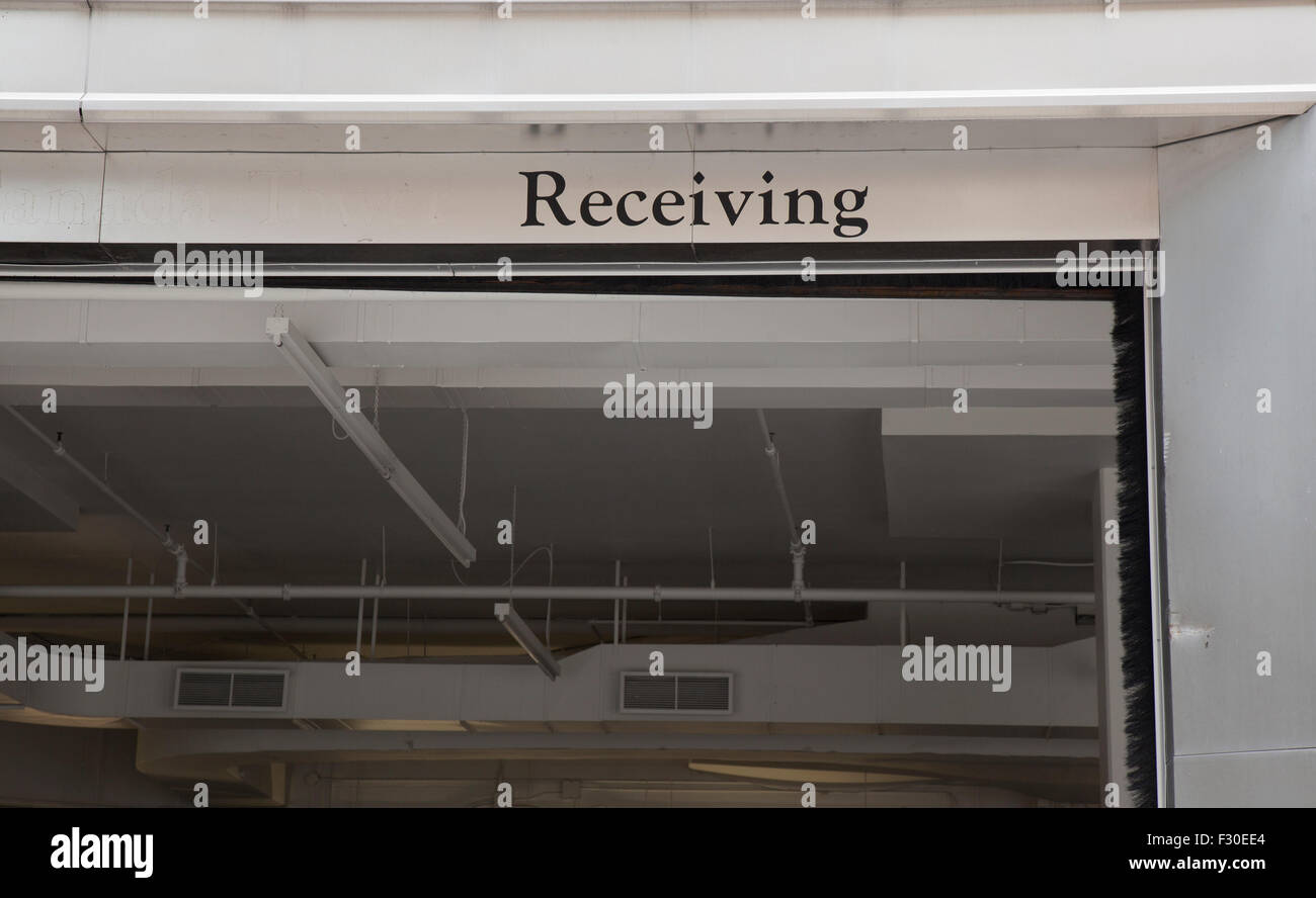 Shipping and receiving hi-res stock photography and images - Alamy