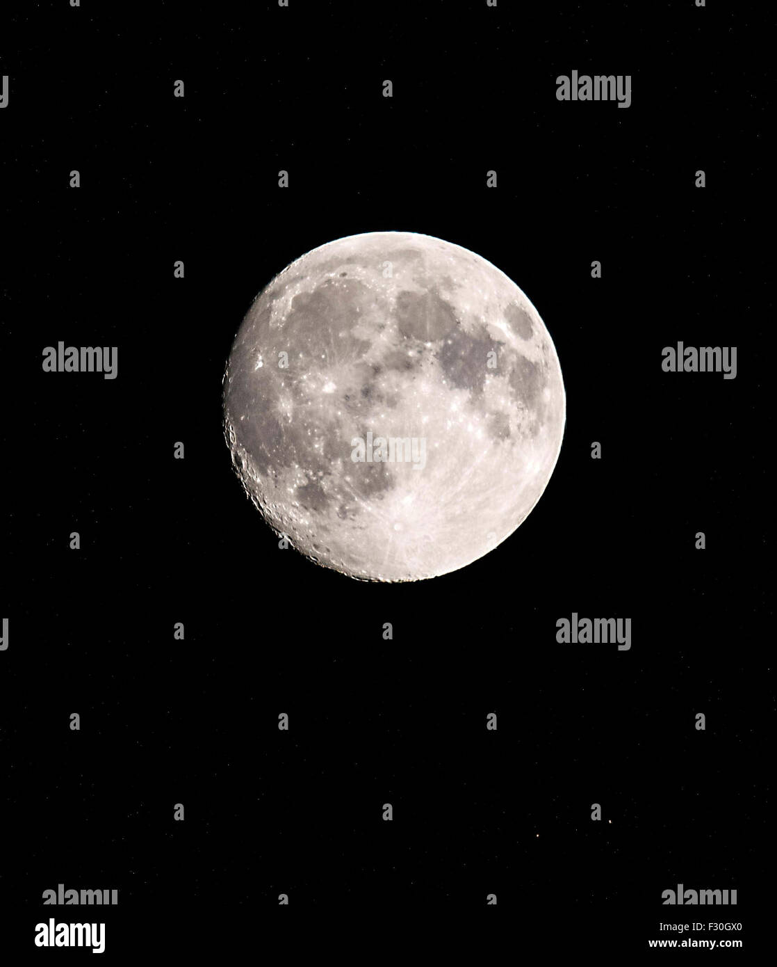 full moon oct 2015 Stock Photo - Alamy