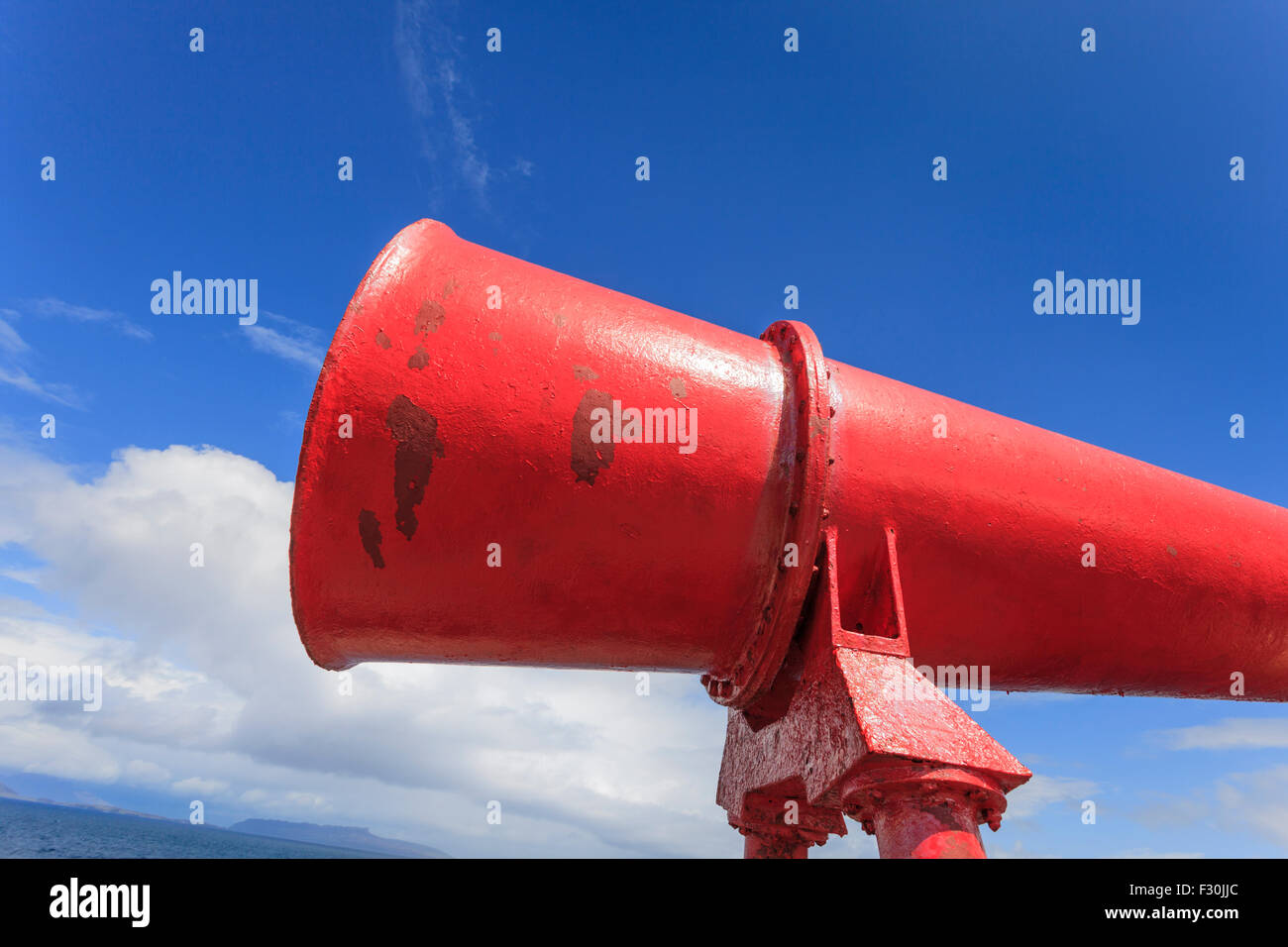 Foghorn at Ardnamurchan Lighthouse Stock Photo - Alamy