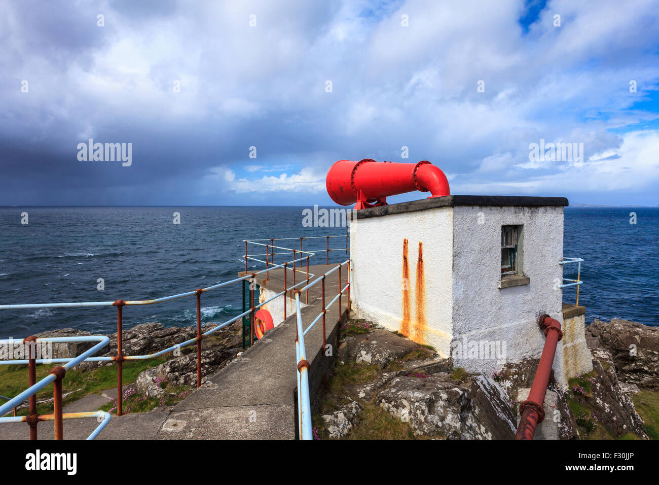 Foghorn hi-res stock photography and images - Alamy