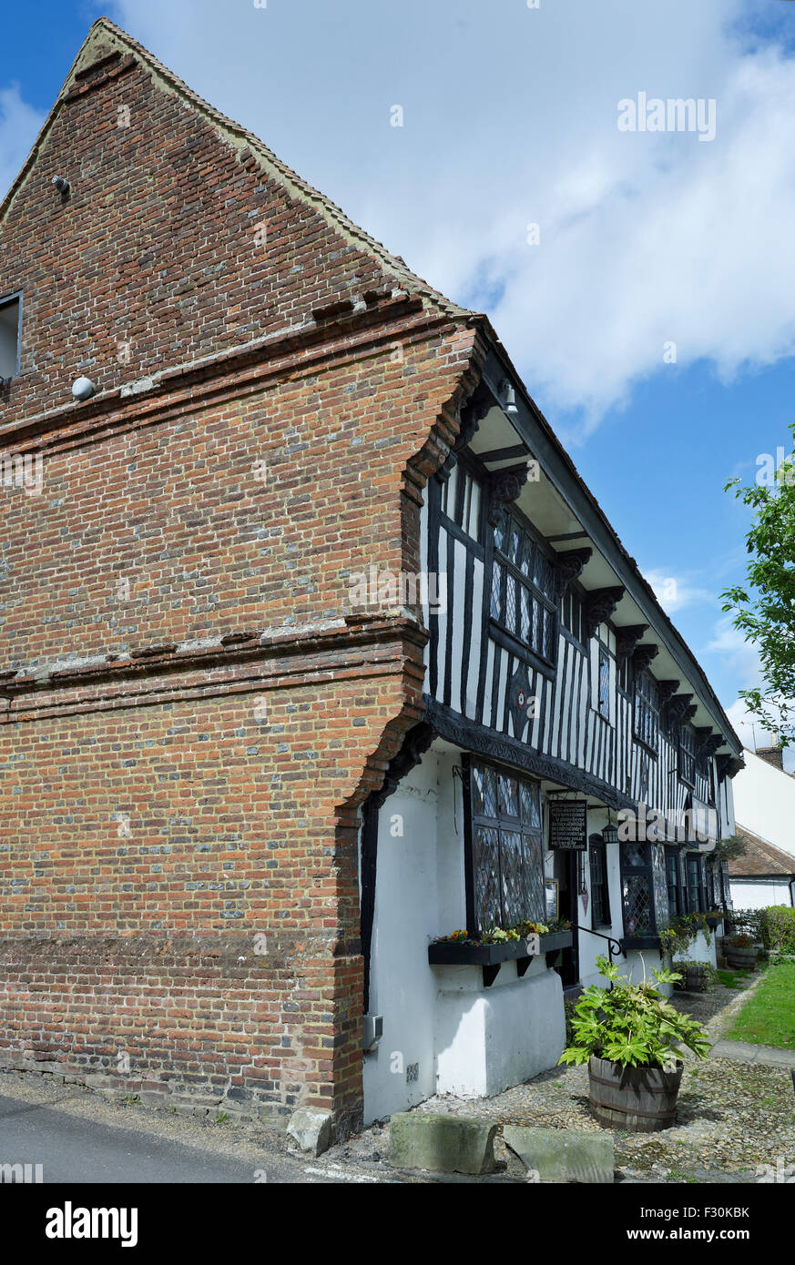 Elham, Kent. The Abbot's Fireside Stock Photo - Alamy