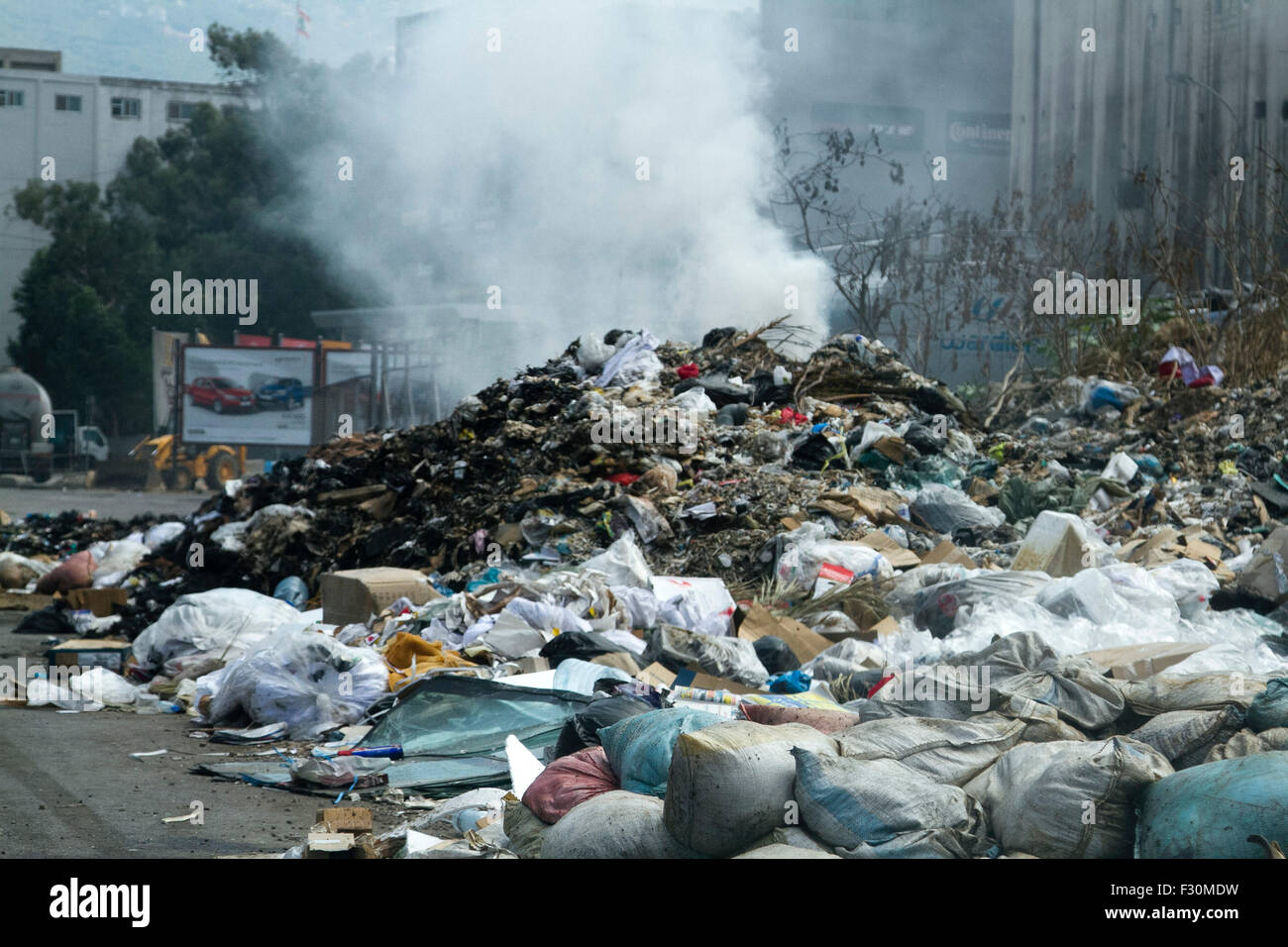 Beirut Lebanon; 27th September 2015. Despite the Lebanese government ...