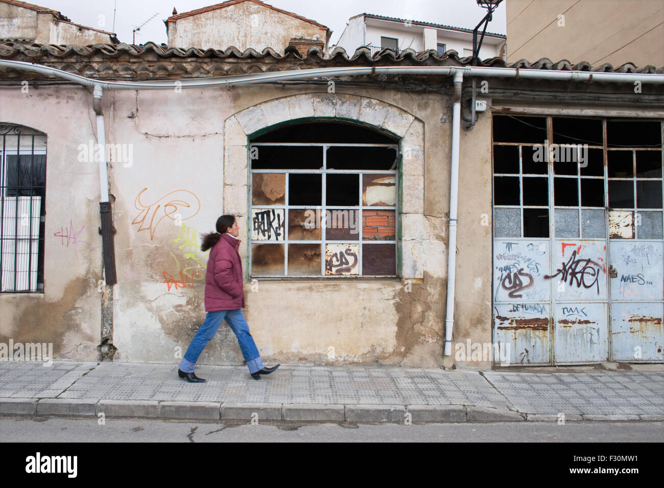 Retro decadent woman hi-res stock photography and images - Alamy