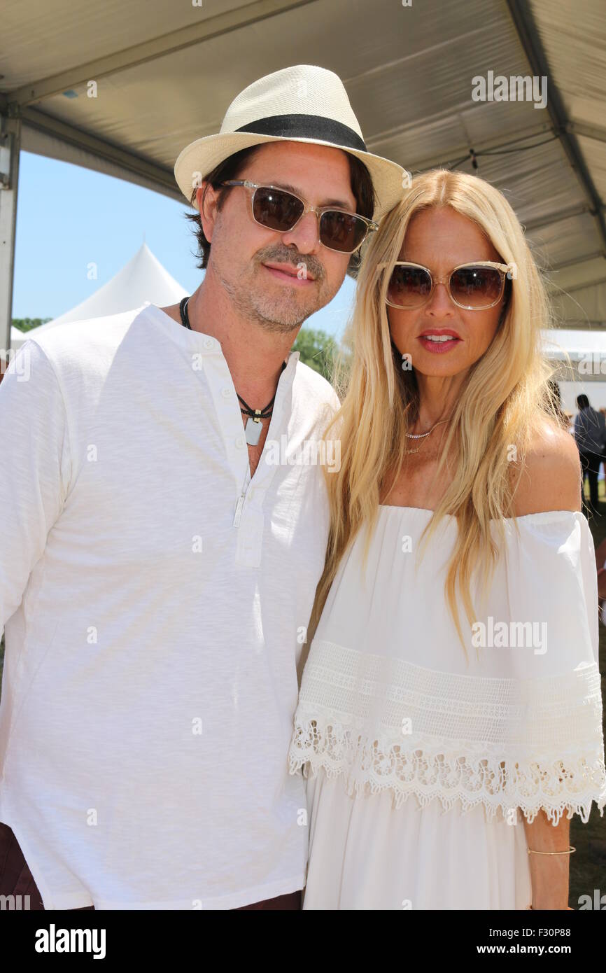 Ovarian Cancer Research Fund (OCRF) Super Saturday Featuring: Rodger ...