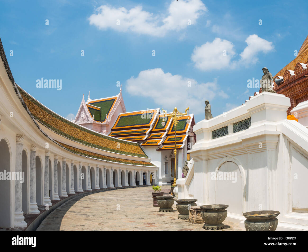 Phra Pathom Chedi temple, Nakhon Pathom, Thailand Stock Photo - Alamy