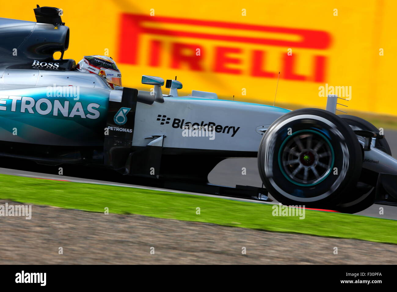 Lewis hamilton 2015 japan hi-res stock photography and images - Alamy