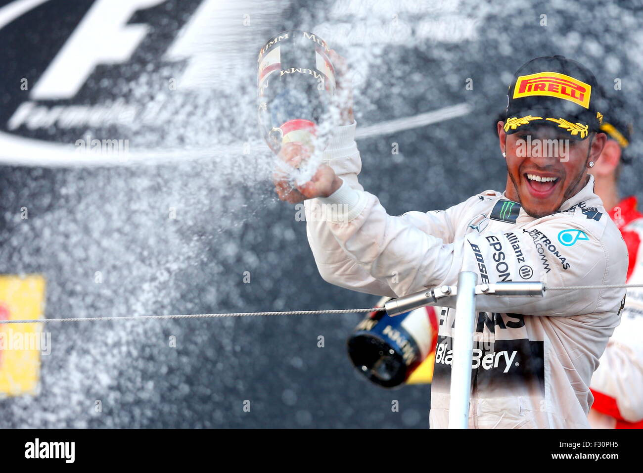 Lewis hamilton 2015 japan hi-res stock photography and images - Alamy
