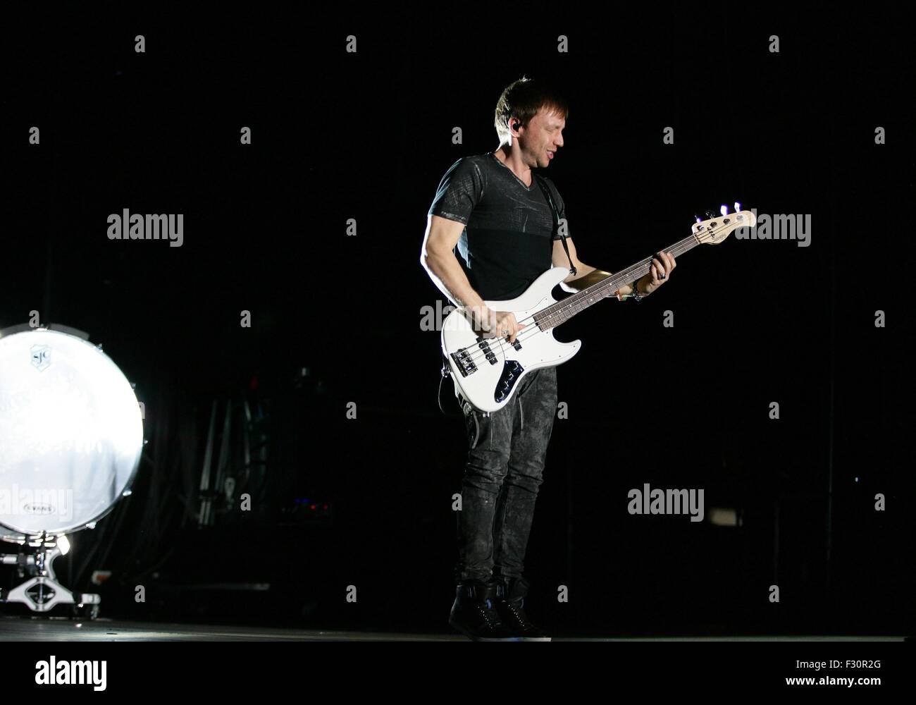 Las Vegas, NV, USA. 26th Sep, 2015. Ben McKee of Imagine Dragons in ...